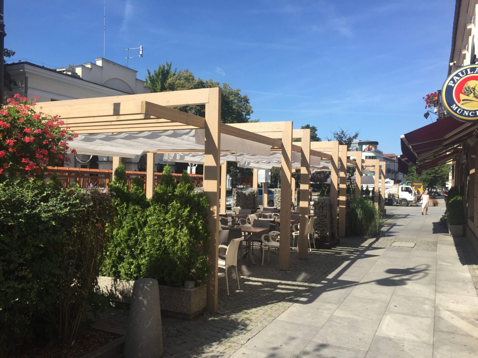 Restauracja Teatralna Radom - jedzenie na miejscu i na dowóz