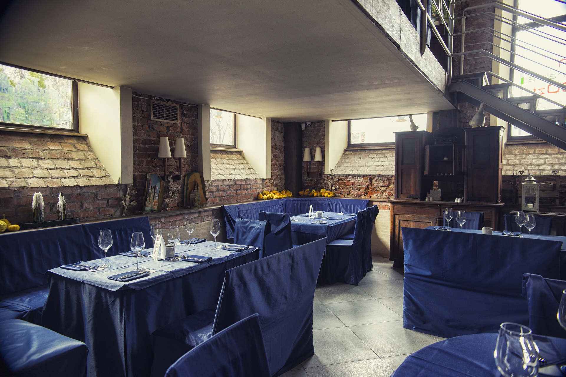 Restauracja Teatralna Radom - jedzenie na miejscu i na dowóz